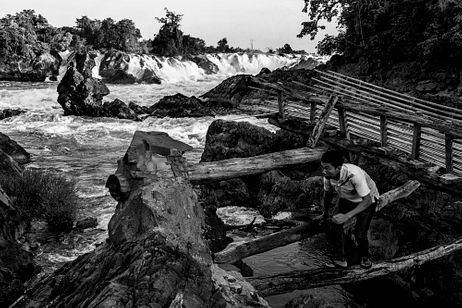 The Mighty Khone Falls of Laos – The Diplomat