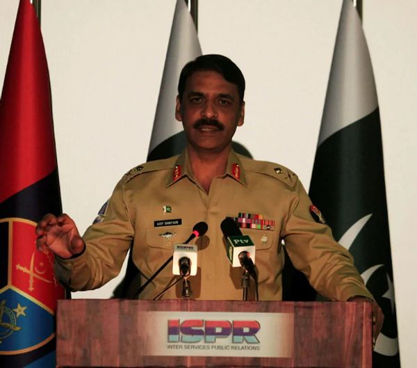 Pakistani Military to Deploy Some 370,000 Troops During July 2018 ...