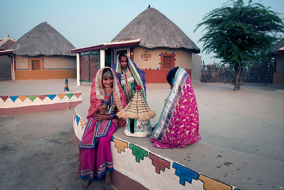 The Earthquake- Proof Huts of Kutch – The Diplomat