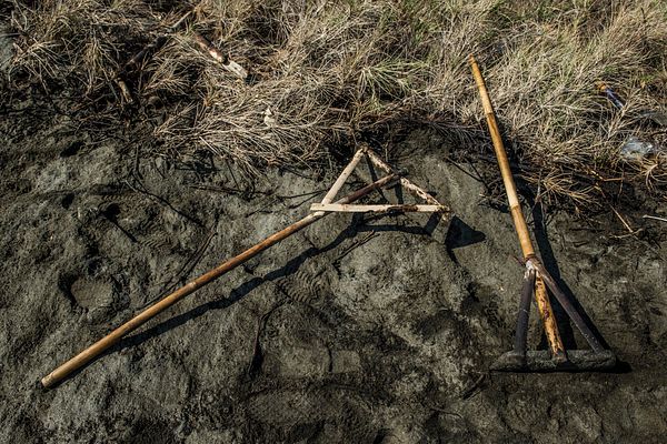 Oil Spilling Into the Java Sea – The Diplomat