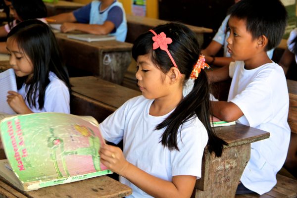 Philippines Scrambles to Open Schools Despite Calls for Postponement ...