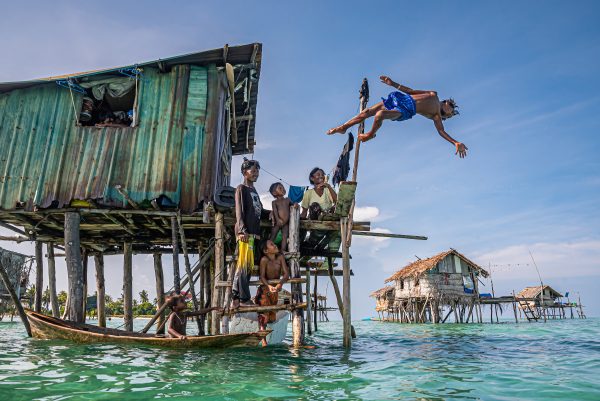 Bajau: The Vanishing Seafarers of Southeast Asia – The Diplomat