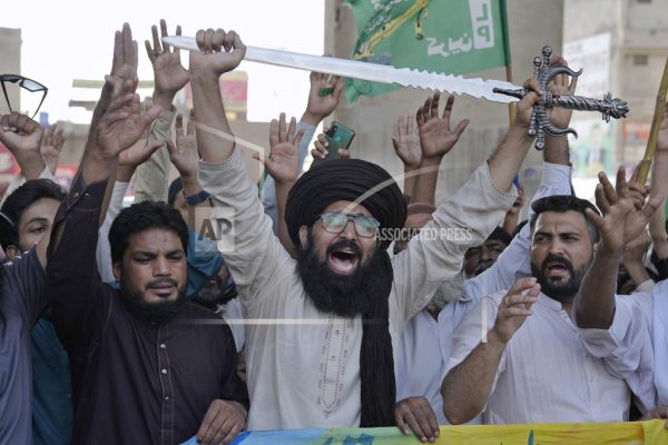 Saad Hussain Rizvi’s Soaring Popularity and Pakistan’s Elections – The ...